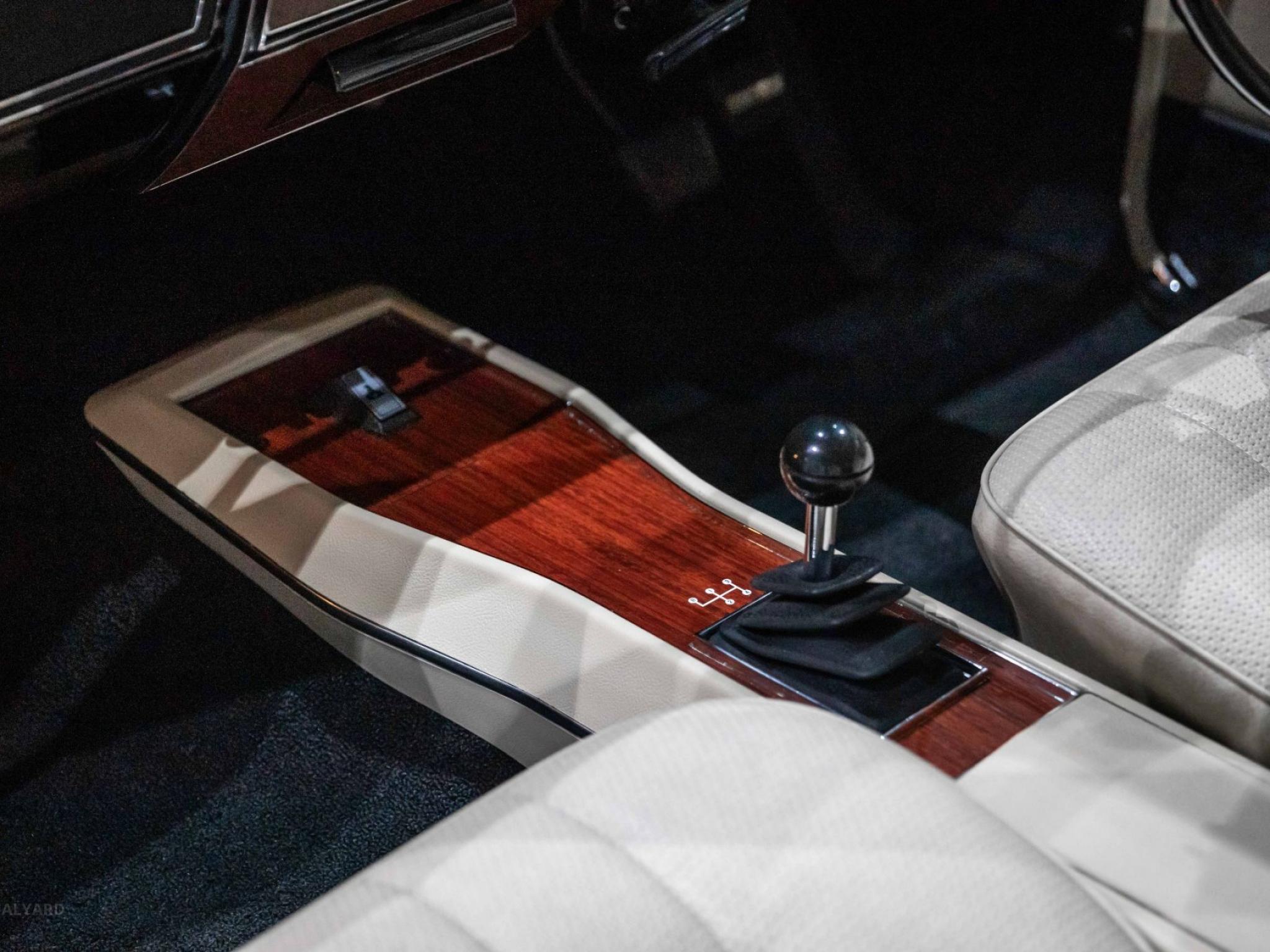 HOLDEN HT MONARO GTS 1969 HOLDEN MONARO HT GTS COUPE 2DR MAN 4SP 253