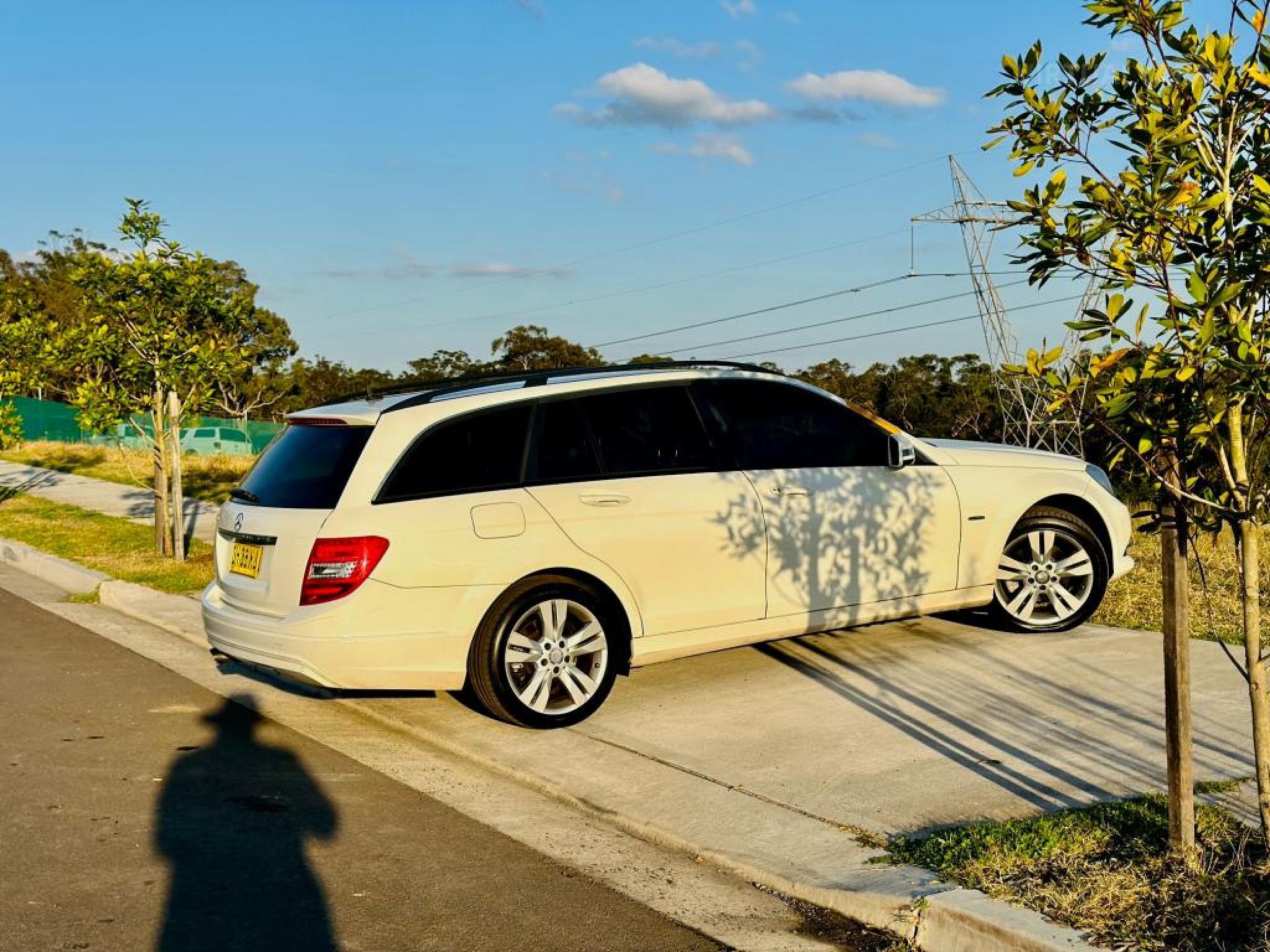 MERCEDES-BENZ C200 BLUE EFFICIENCY W204 LUXURY SUV WAGON