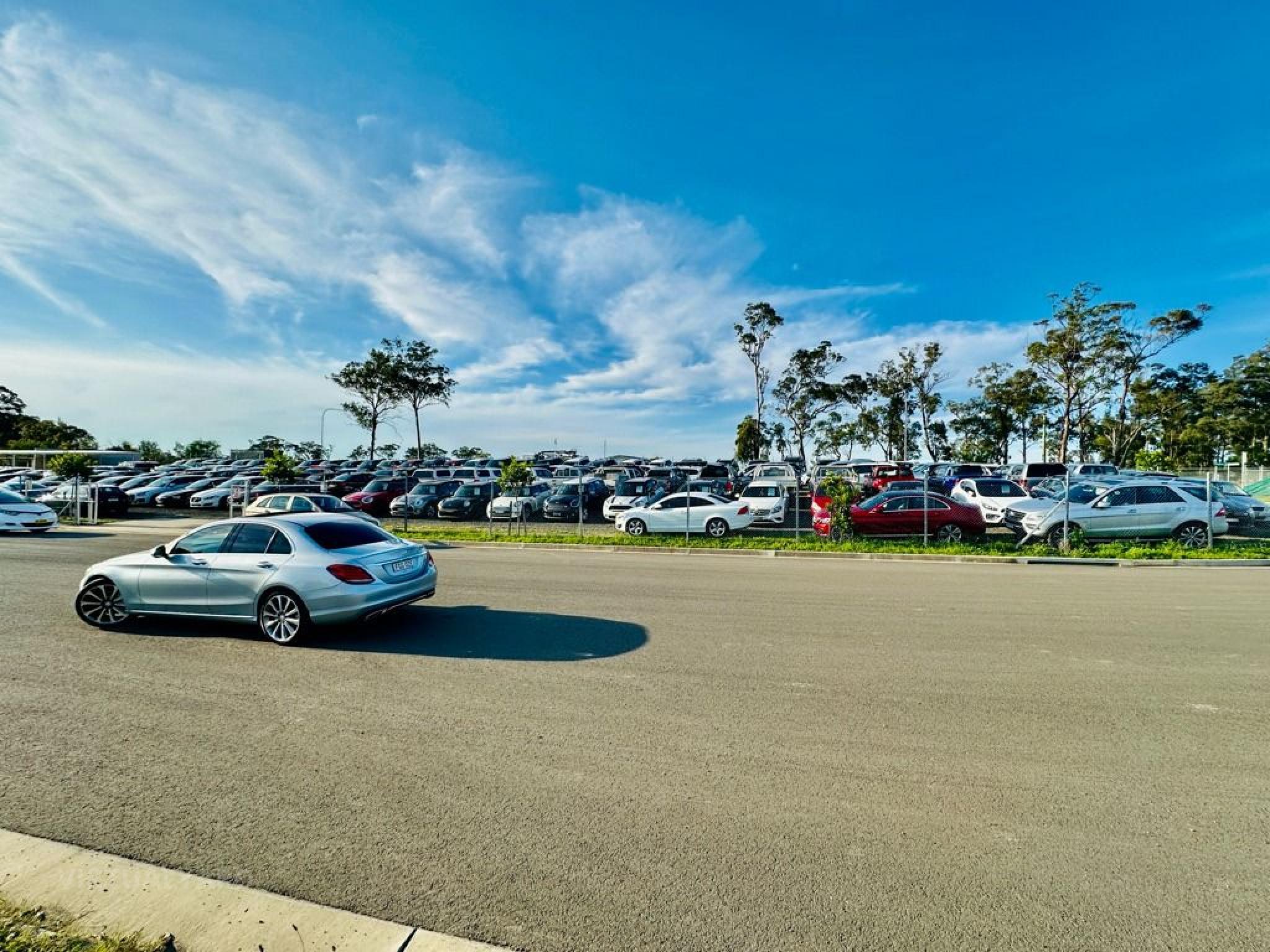 MERCEDES-BENZ C250 LUXURY 205 TURBO 2.0L 9 SPD AUTO UPDATE