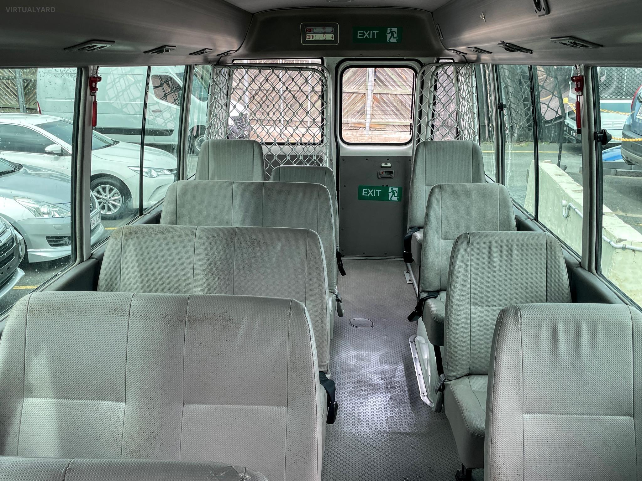 TOYOTA COASTER BUS TURBO DIESEL