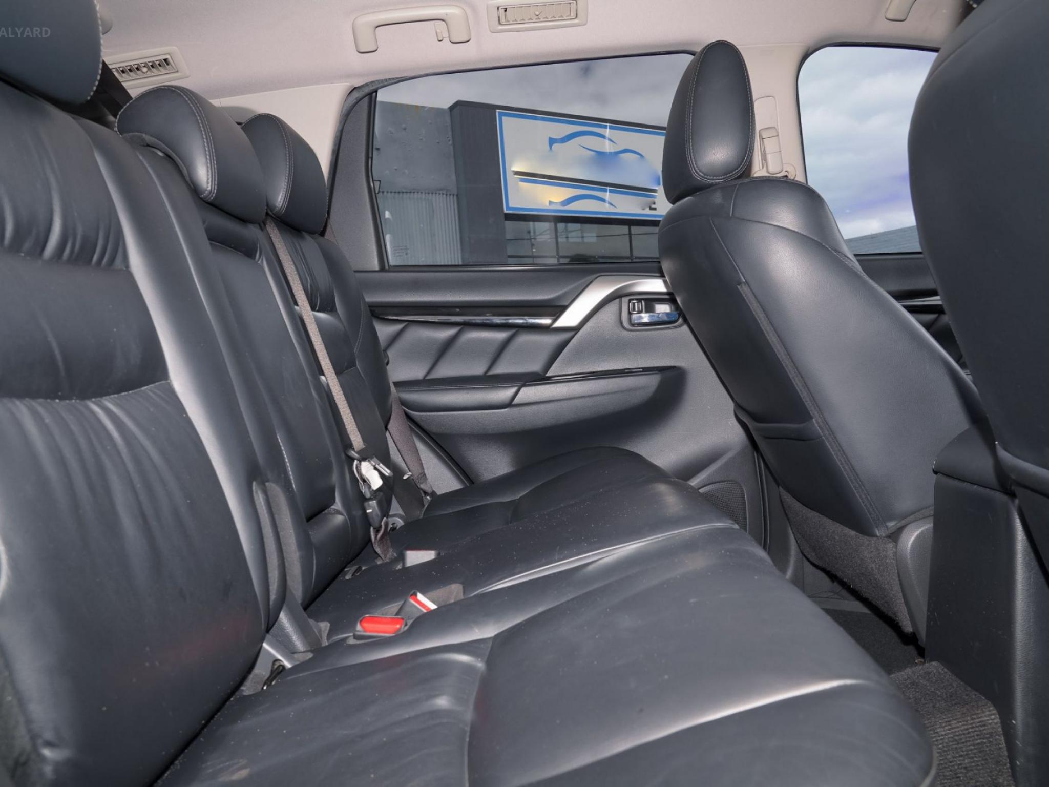 MITSUBISHI PAJERO SPORT QE GLS WAGON 7ST 5DR SPTS AUTO 8SP 4X4 2.4DT [MY16]