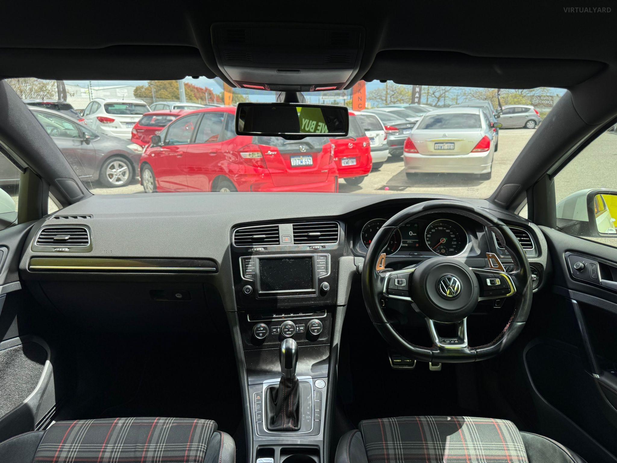 VOLKSWAGEN GOLF GTI PERFORMANCE AU MY16