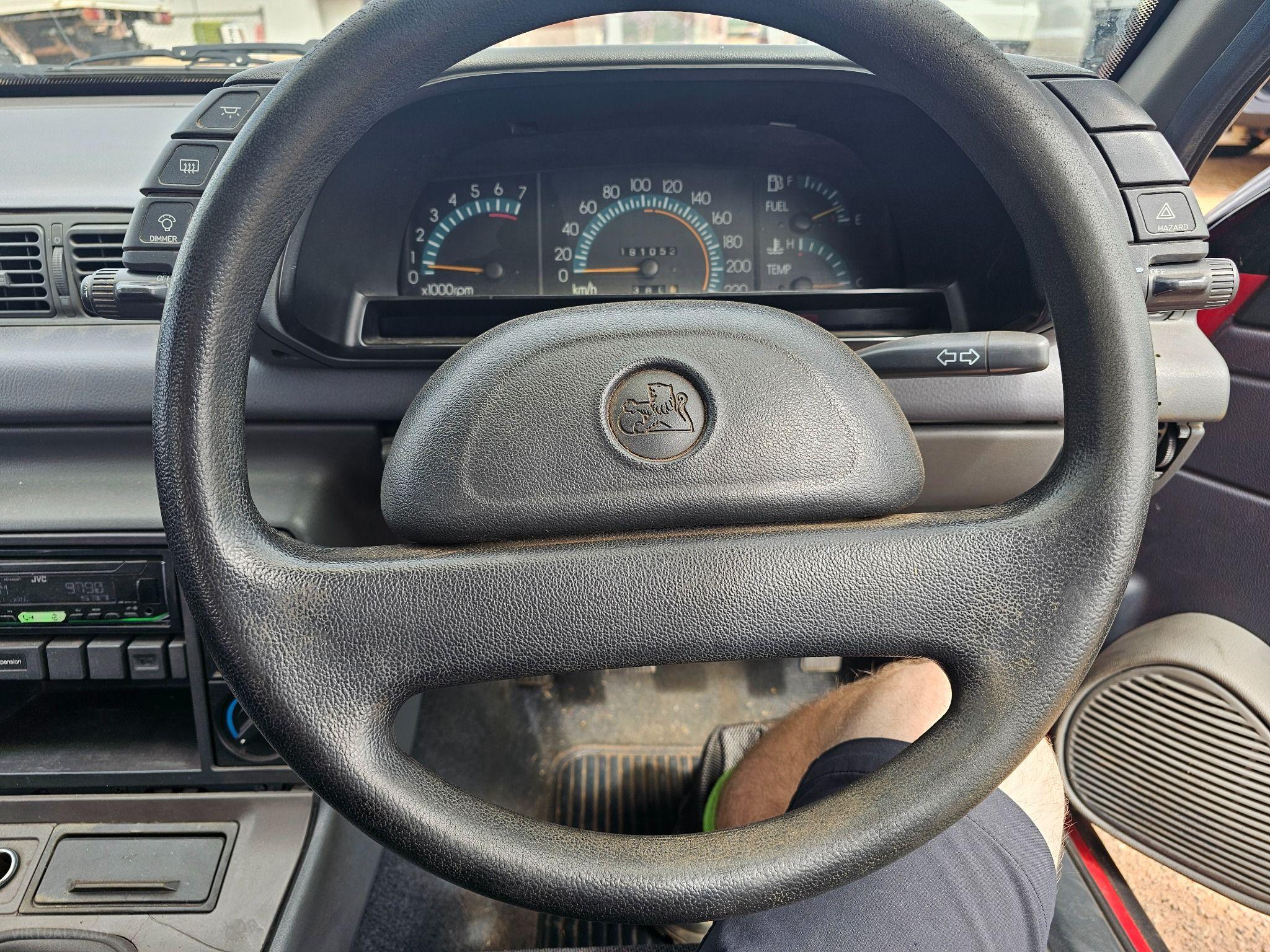 HOLDEN COMMODORE S VG