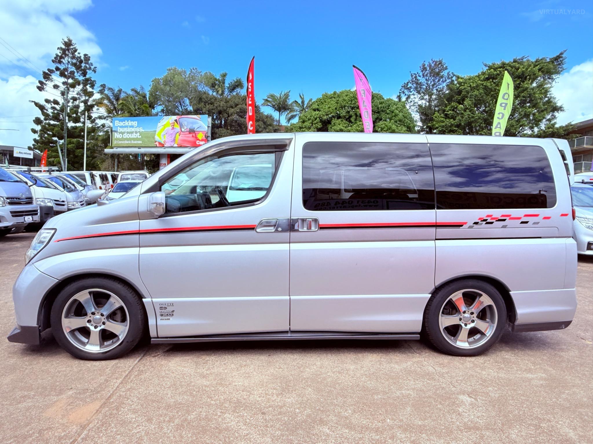 NISSAN ELGRAND E51 NISMO
