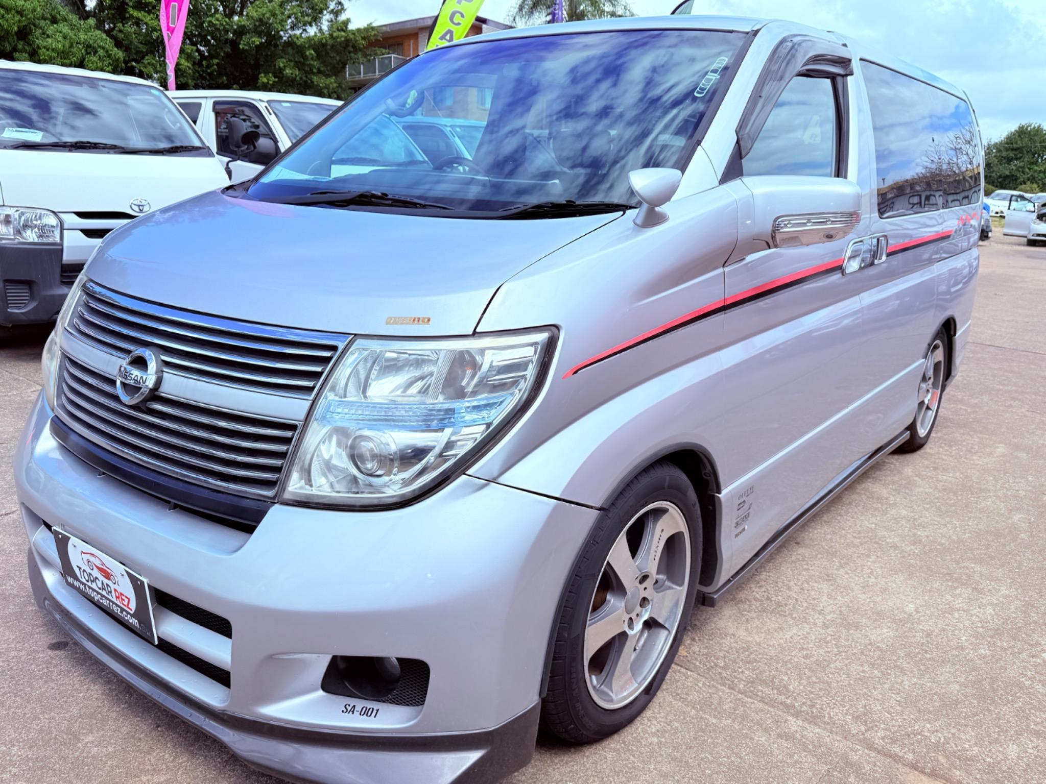NISSAN ELGRAND E51 NISMO