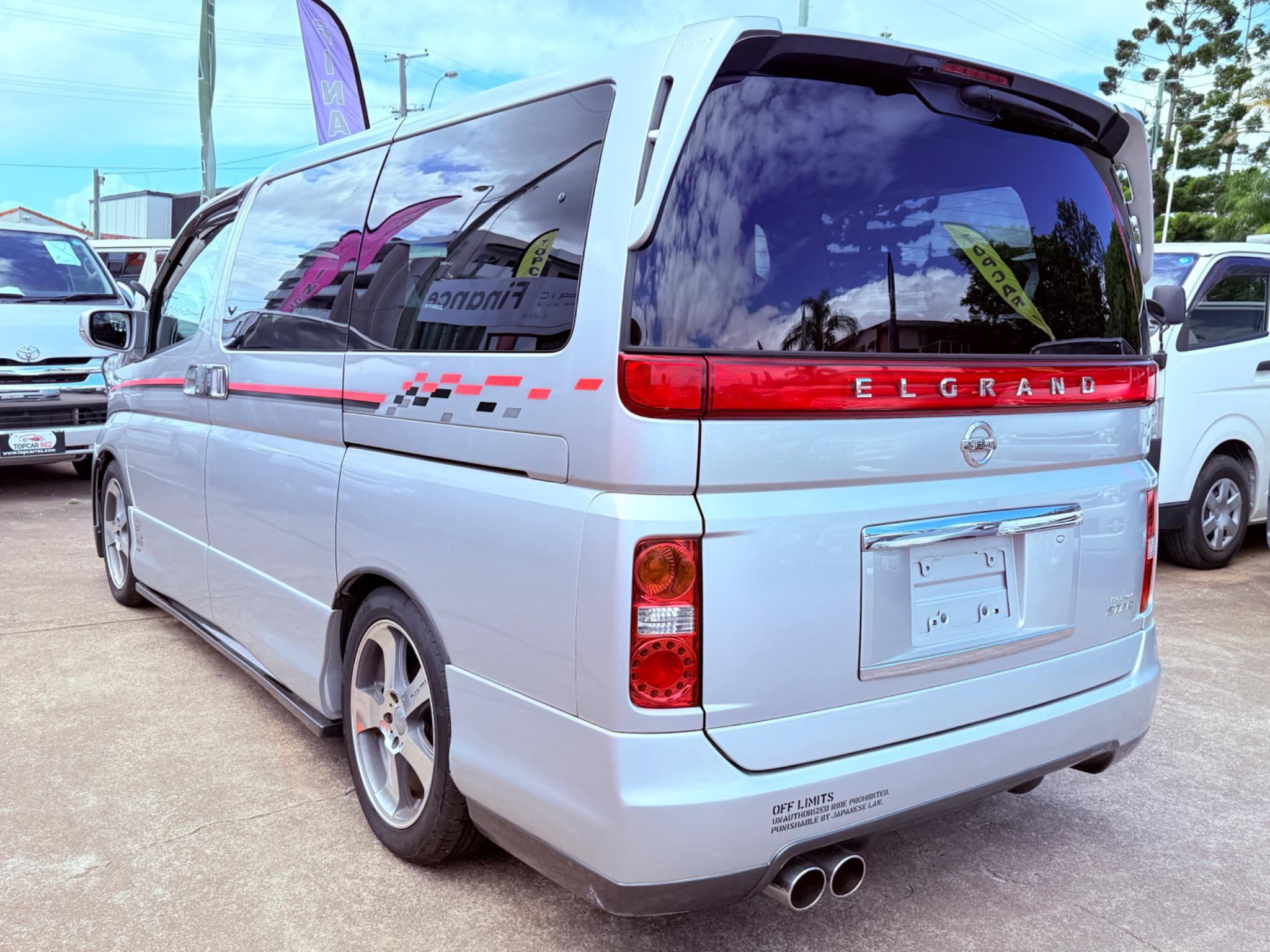 NISSAN ELGRAND E51 NISMO