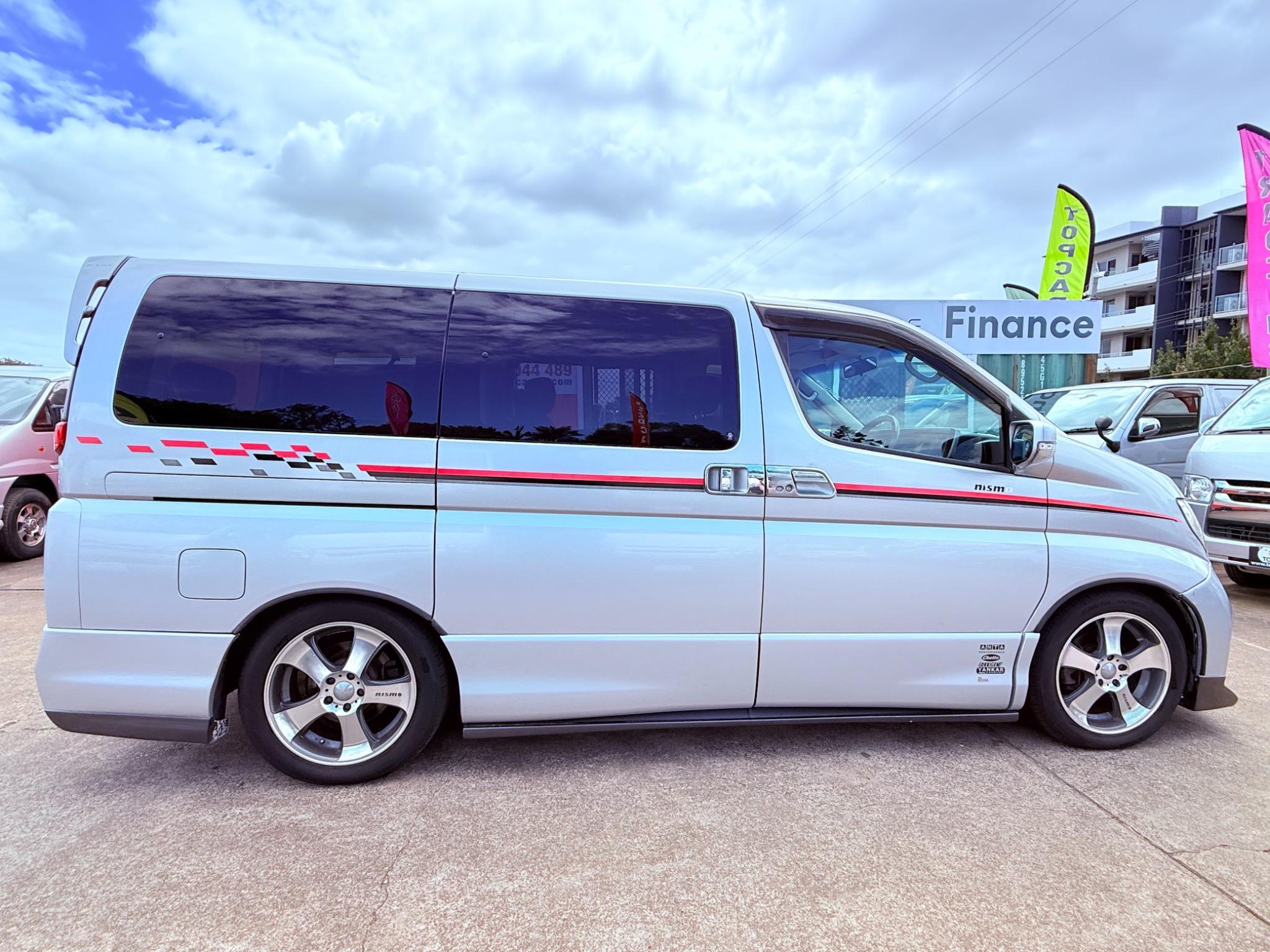 NISSAN ELGRAND E51 NISMO