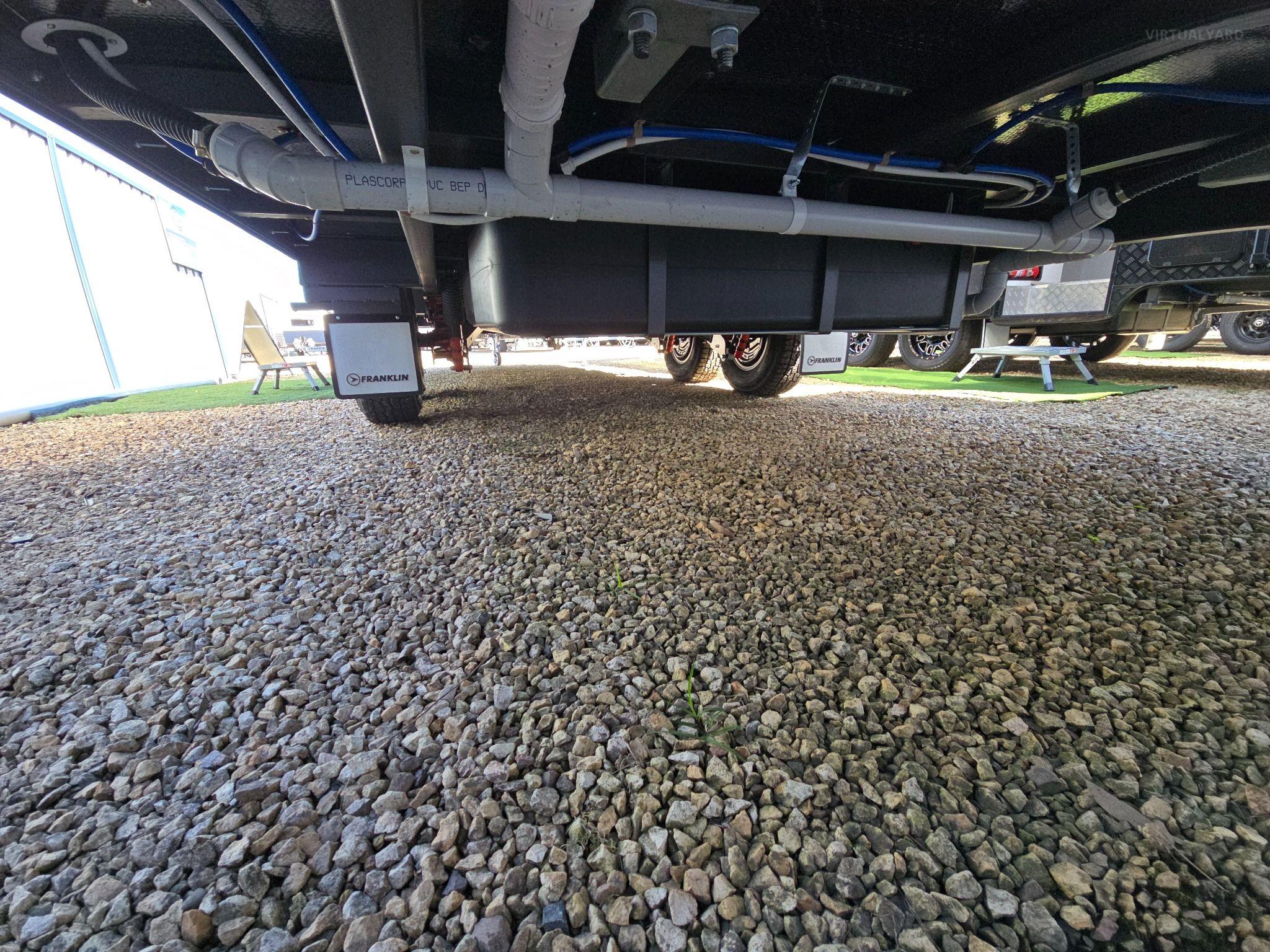 FRANKLIN RAZOR 220 - ALUMINIUM FRAME RAZOR 220-CL-2B CLUB LOUNGE