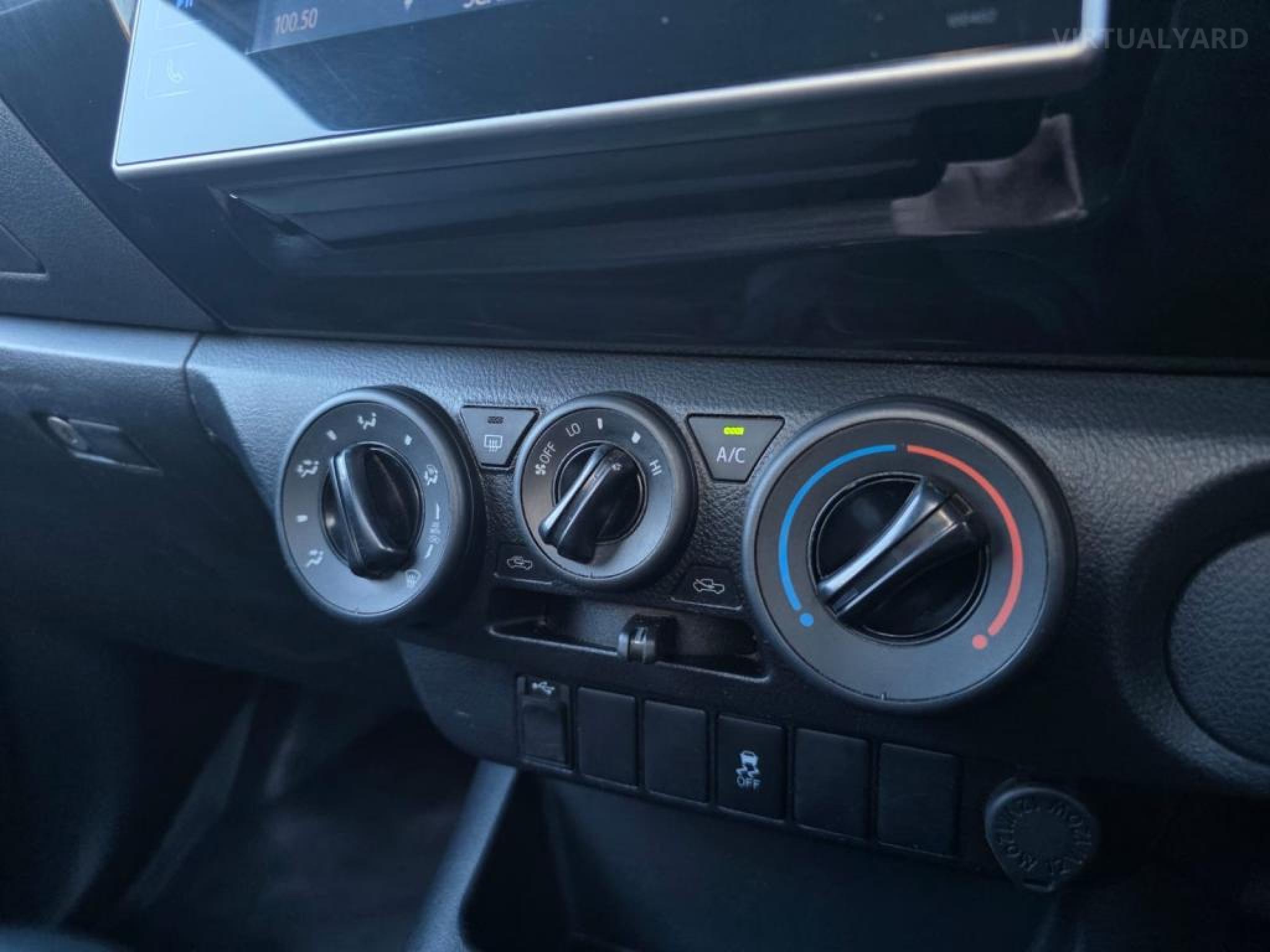 TOYOTA HILUX GUN122R WORKMATE CAB CHASSIS SINGLE CAB 2DR MAN 5SP 4X2 ...