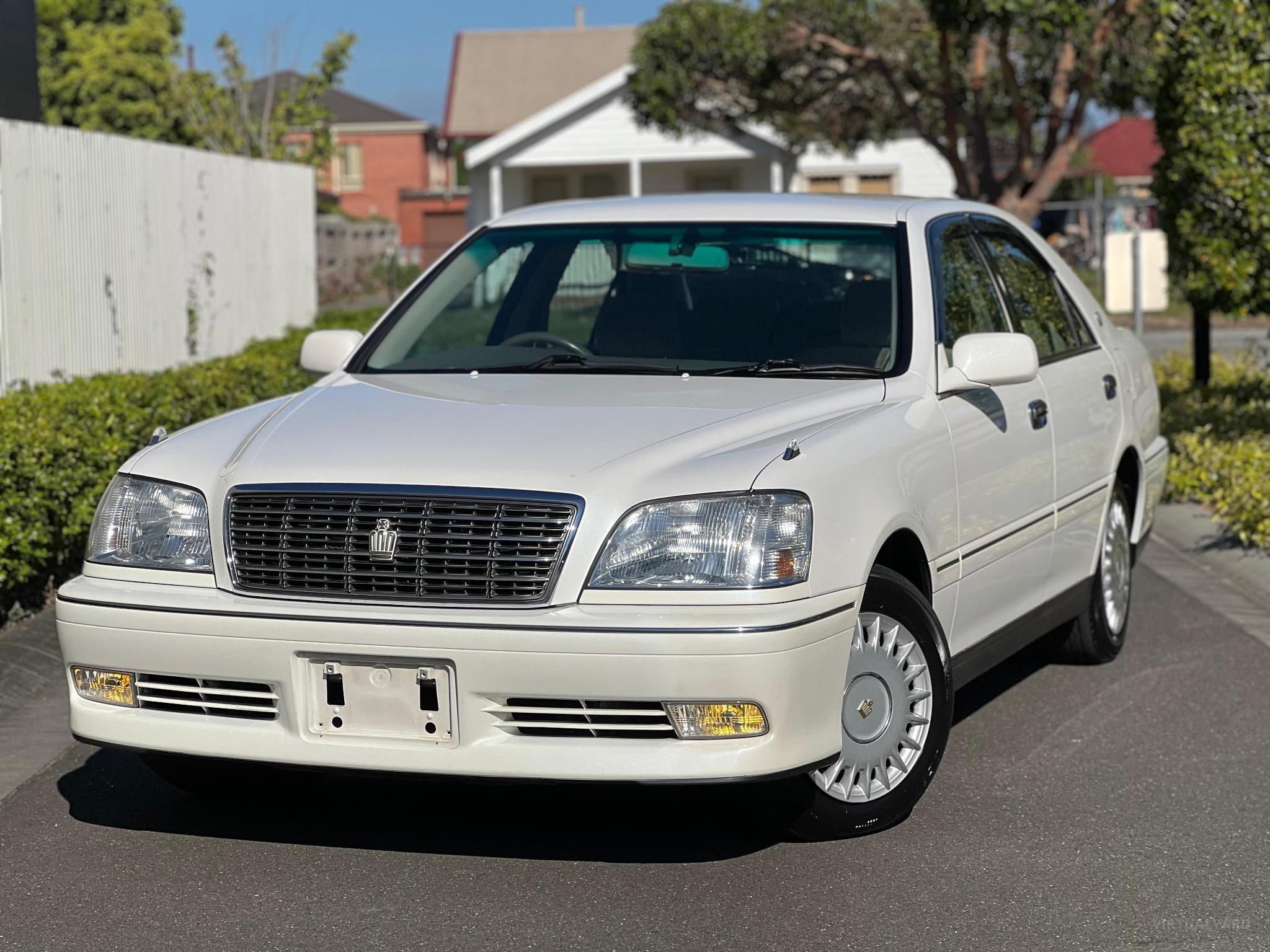 TOYOTA CROWN ROYAL SALON JZS171