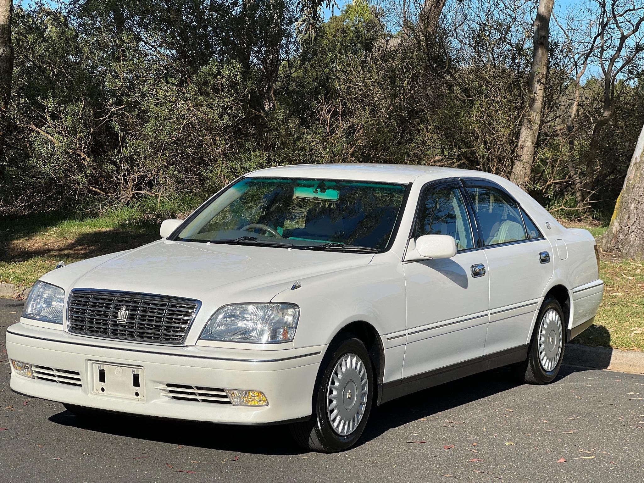 TOYOTA CROWN ROYAL SALON JZS171