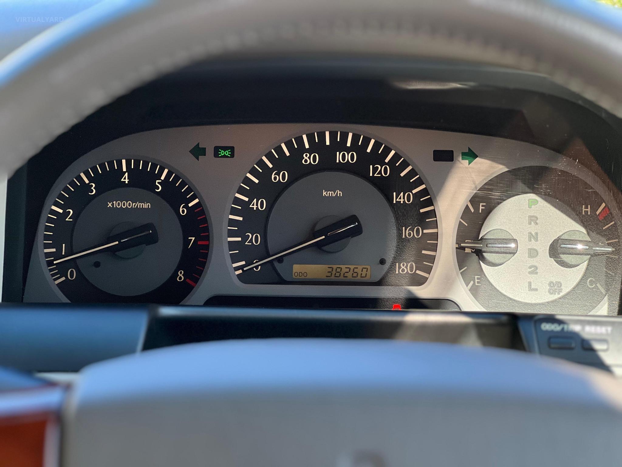 TOYOTA CROWN ROYAL SALON JZS171