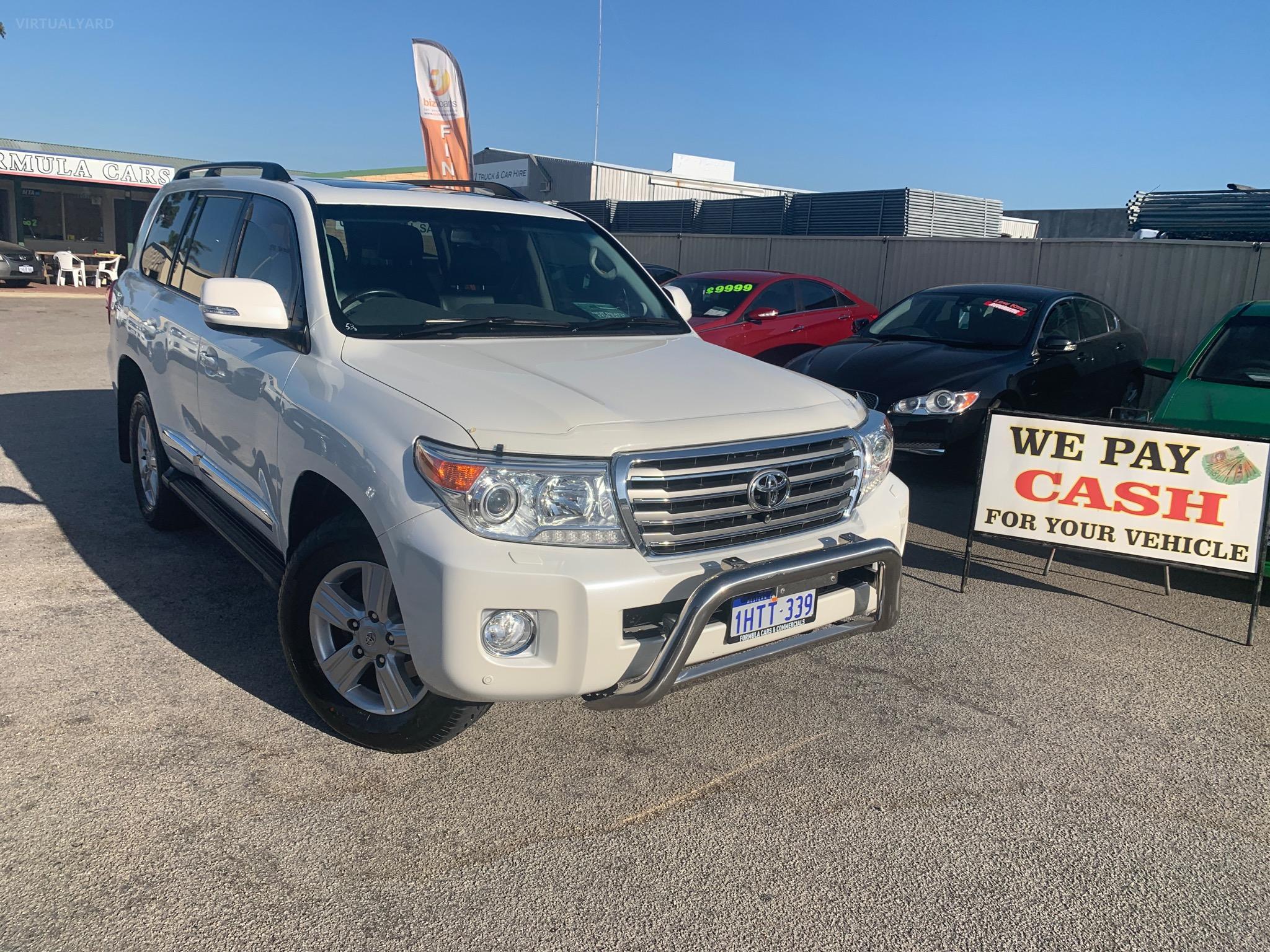 Formula Cars & Commercials