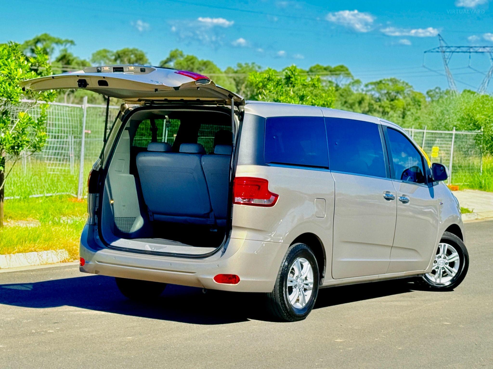 LDV G10 7 SEATS MPV 2.0L TURBO AUTOMATIC