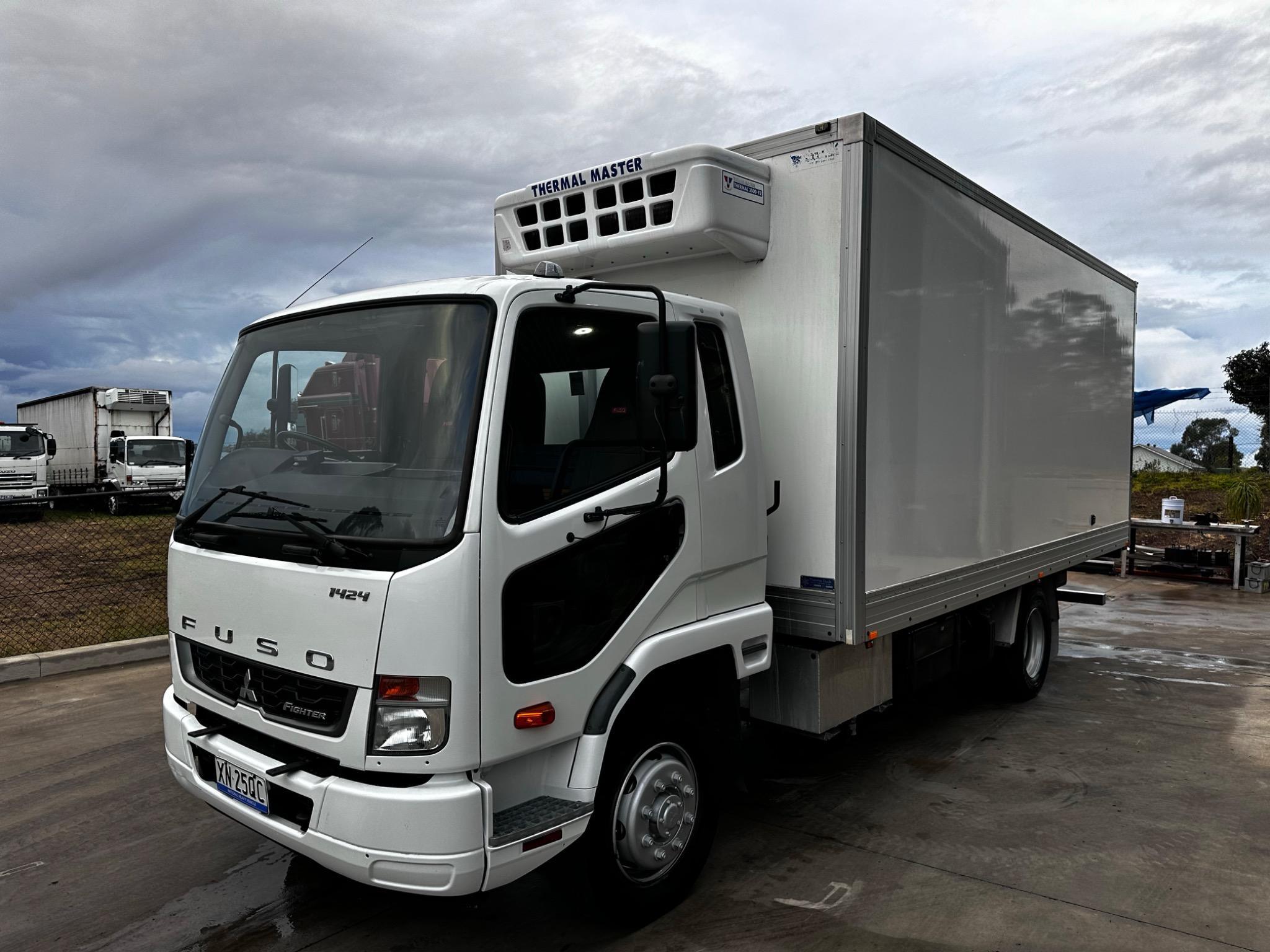 FUSO 1424