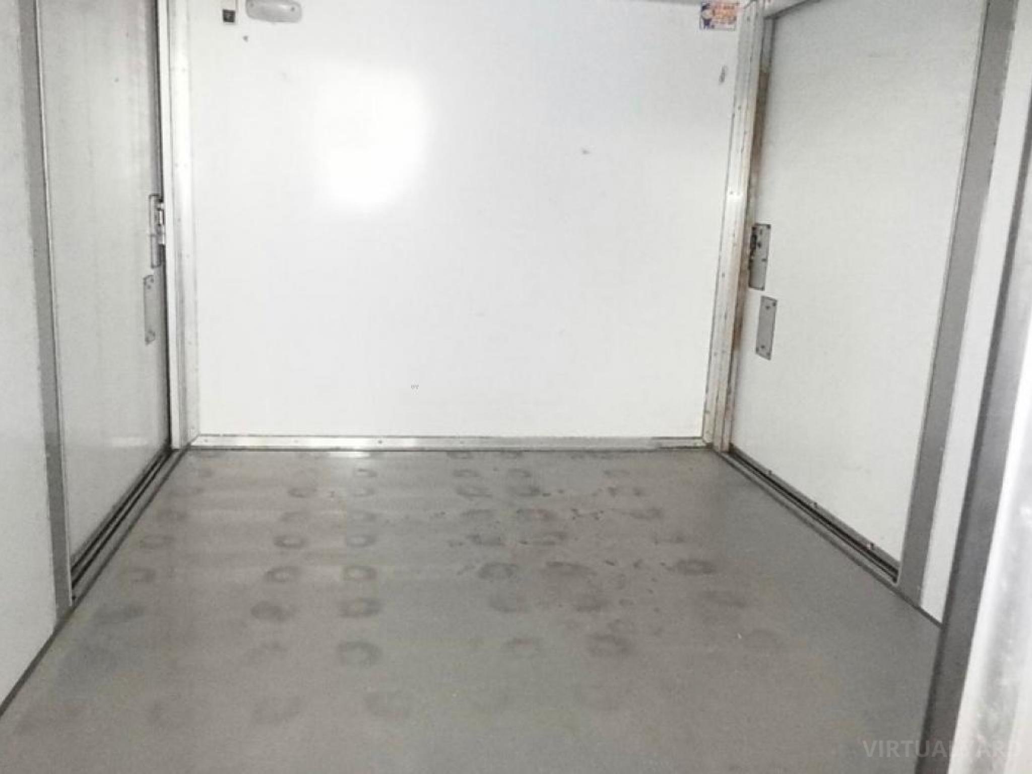 DAIHATSU HIJET BOX TRUCK