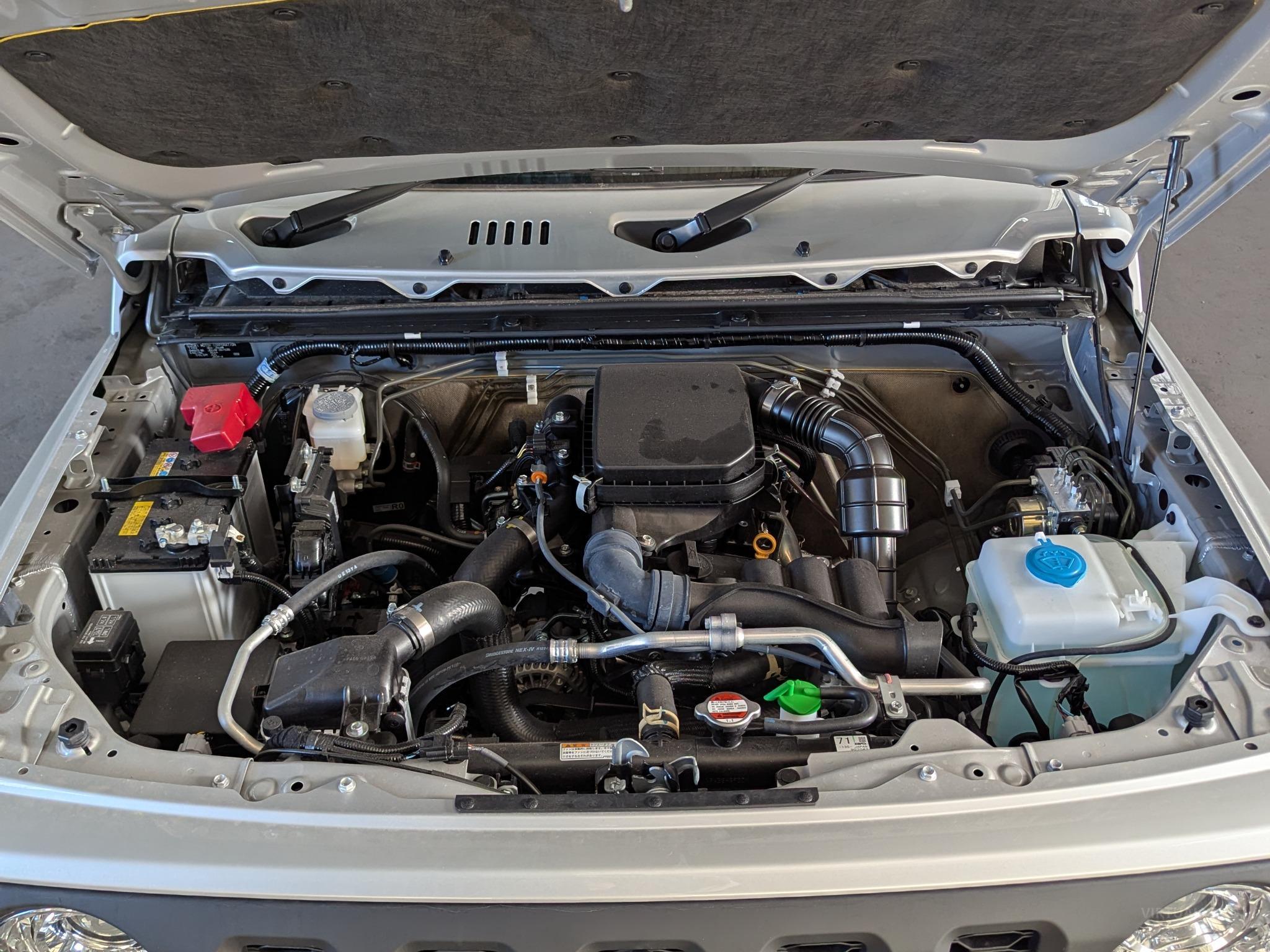 SUZUKI JIMNY XC JB64