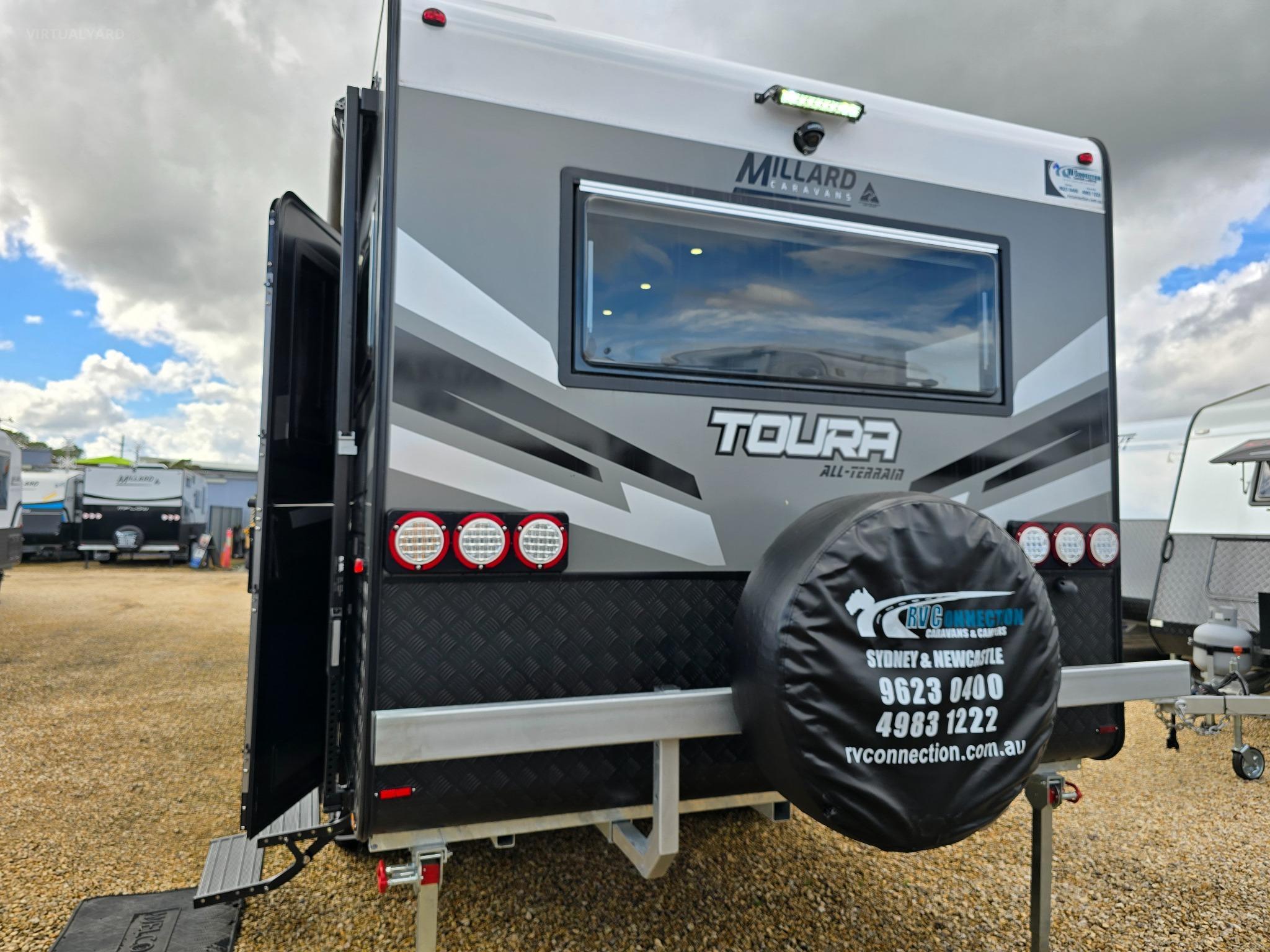 MILLARD 21'6 TOURA X ALL TERRAIN 21'6 REAR CLUB ONE ONLY