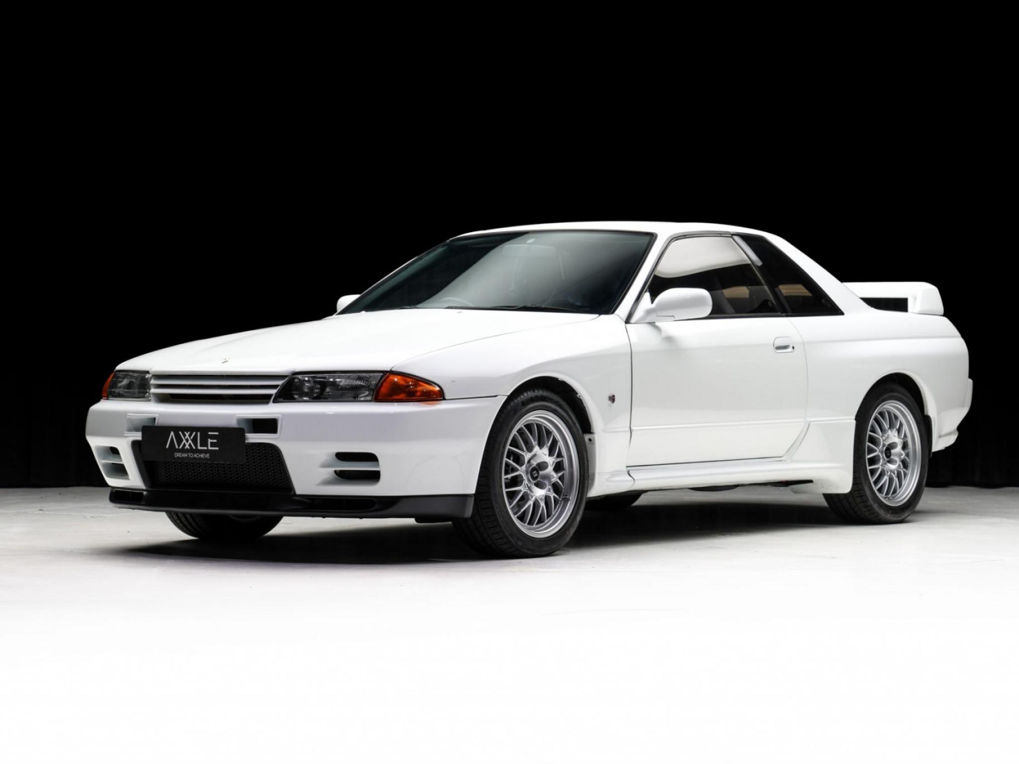 NISSAN SKYLINE BNR32 GT-R V-SPEC II N1