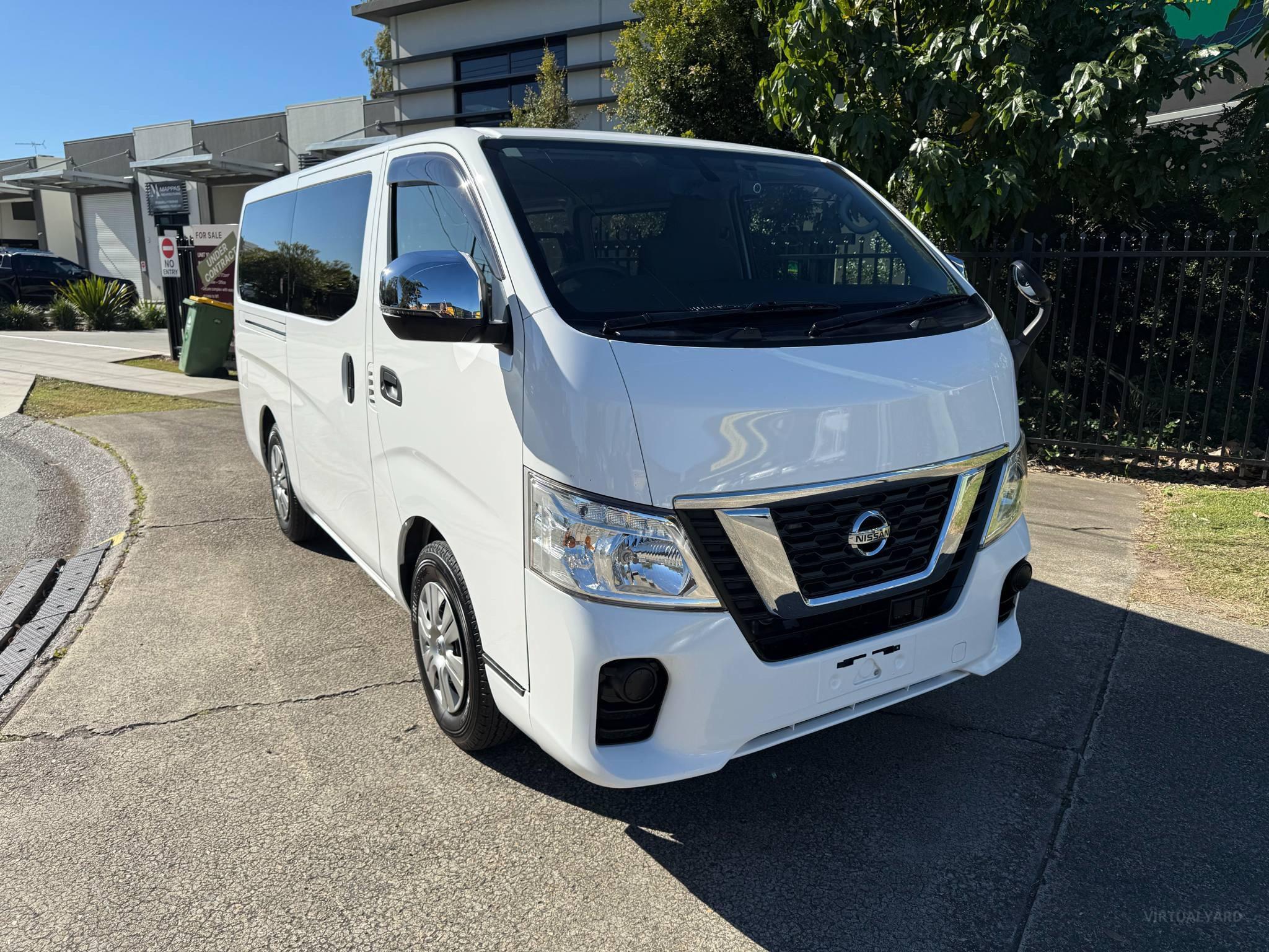 NISSAN NV350