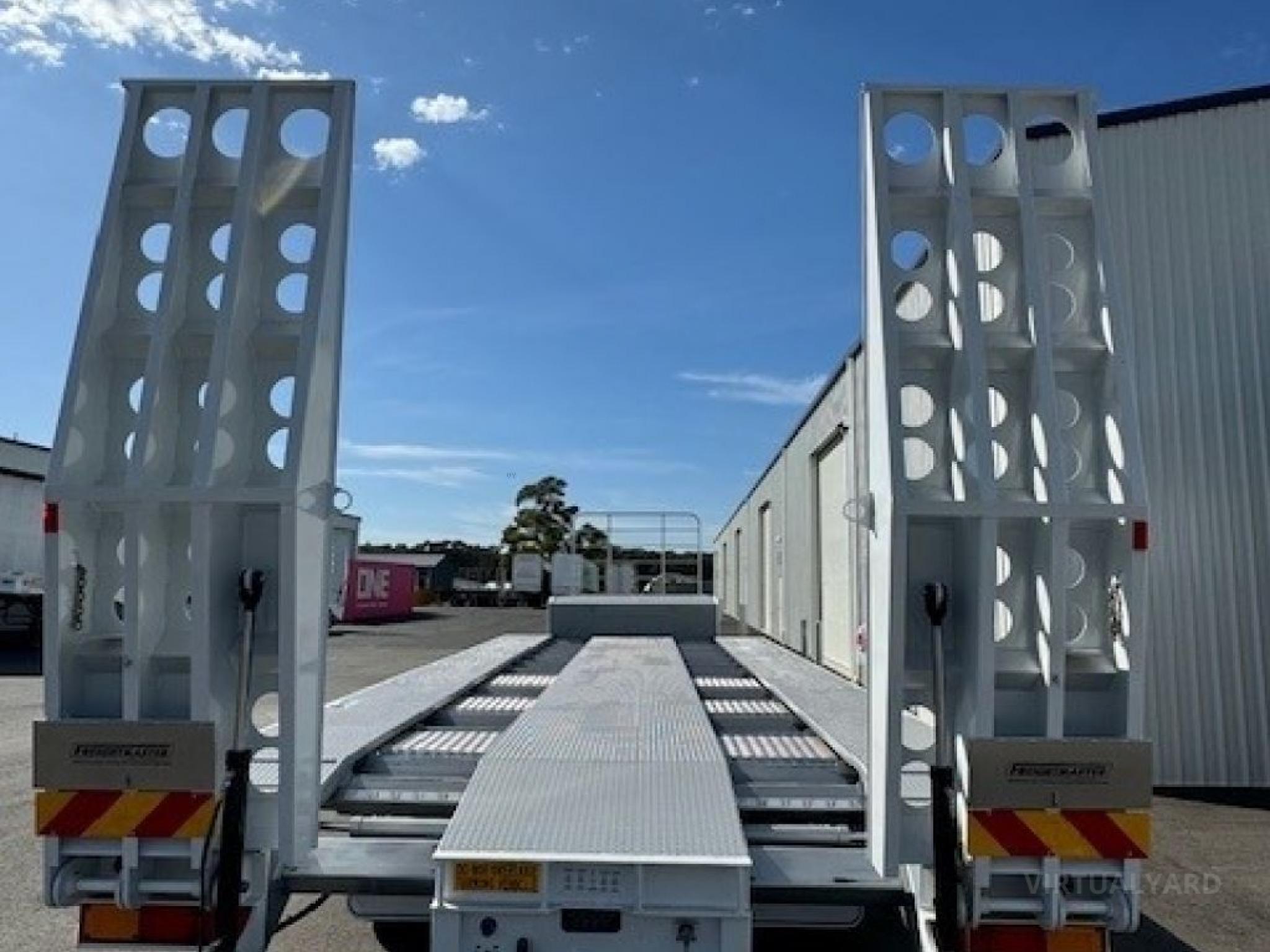 FREIGHTMASTER 44 TRI DROP DECK WIDENER